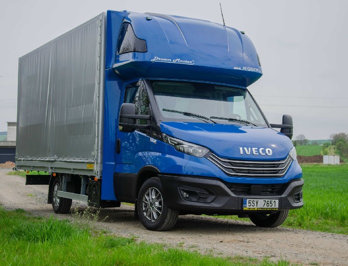Plachtové dodávky :: Dodávka na půjčení